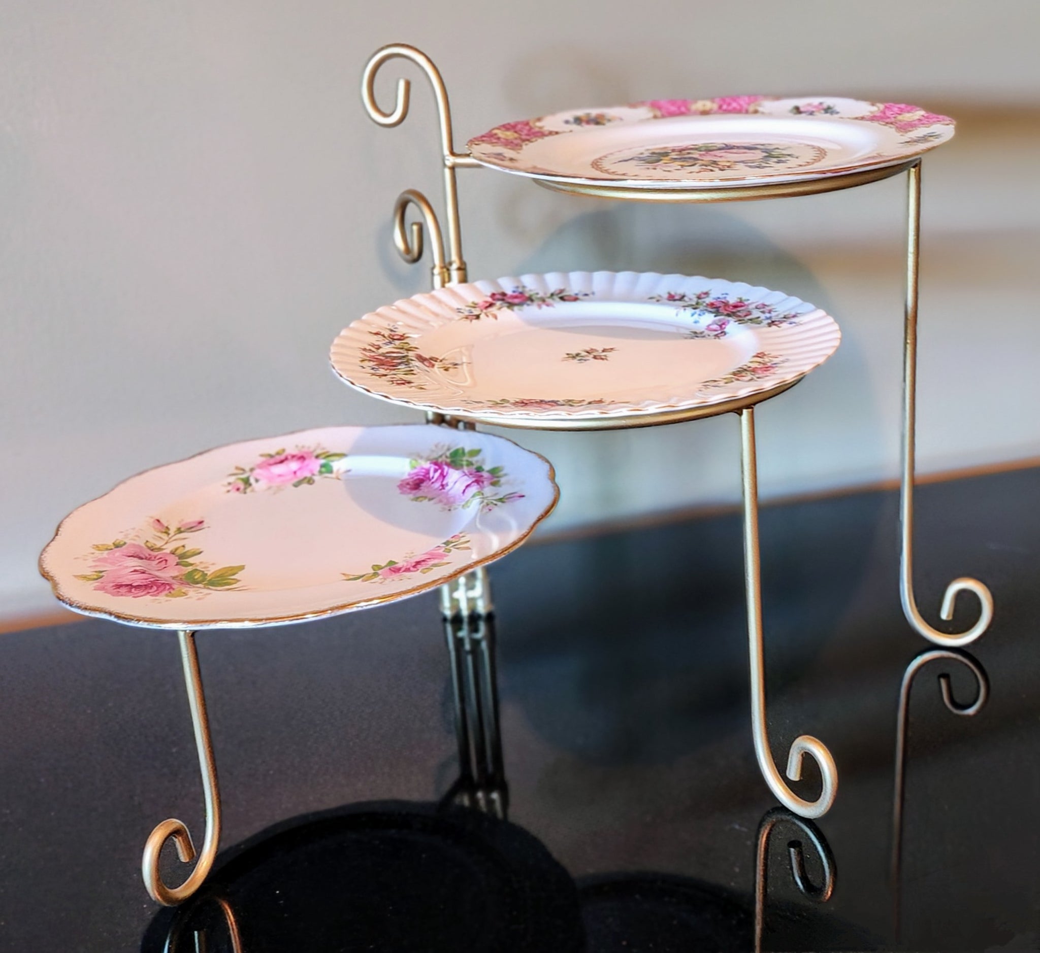 3-Tier Gold Stack Serving Tray - Royal Table Settings – Royal Table ...