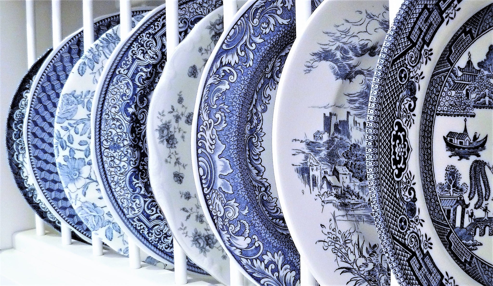 blue dinner plates set